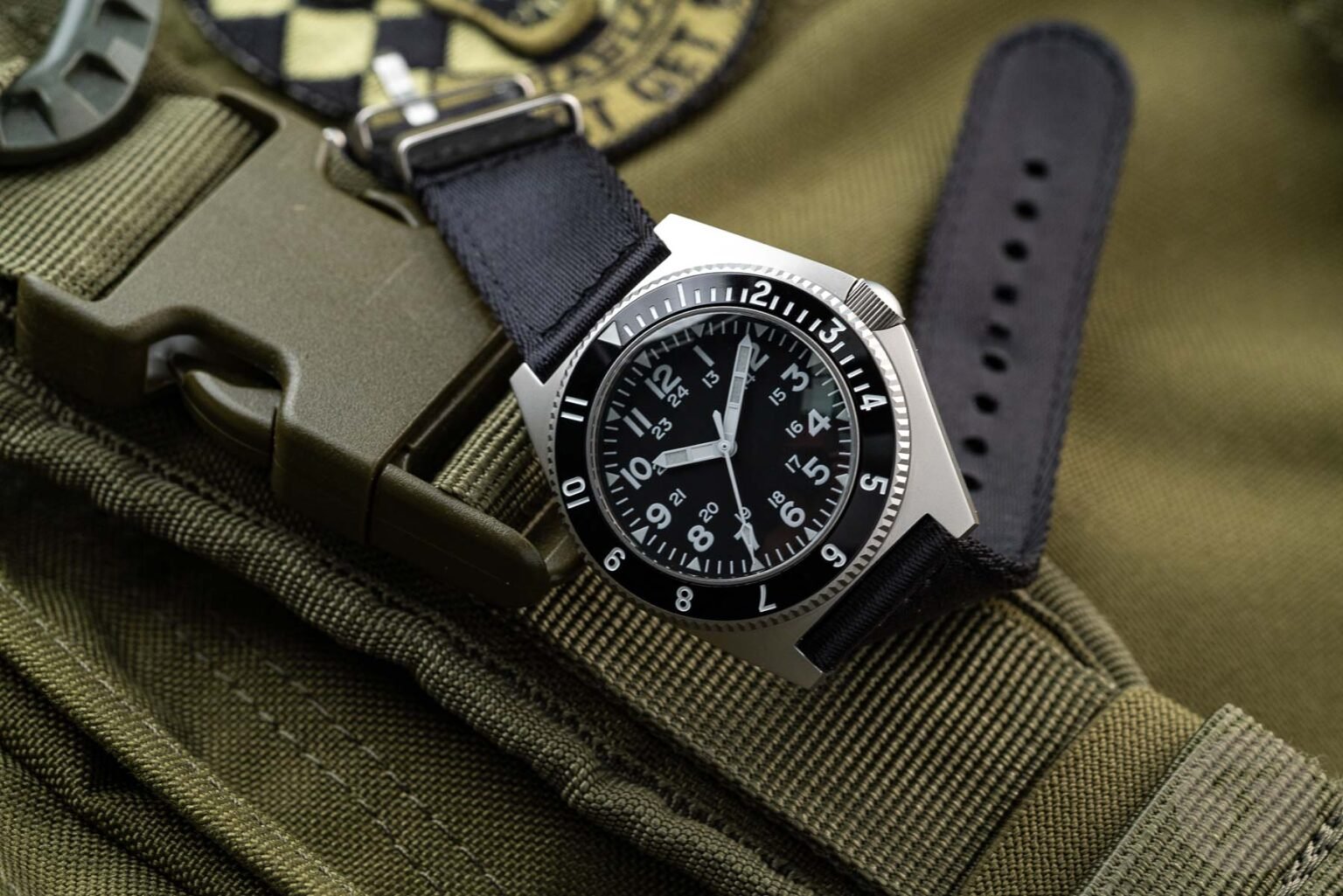 【F】 Hands On: The Benrus Type II Reissue