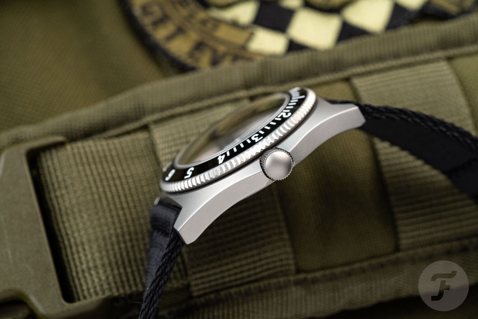 【F】 Hands On: The Benrus Type II Reissue