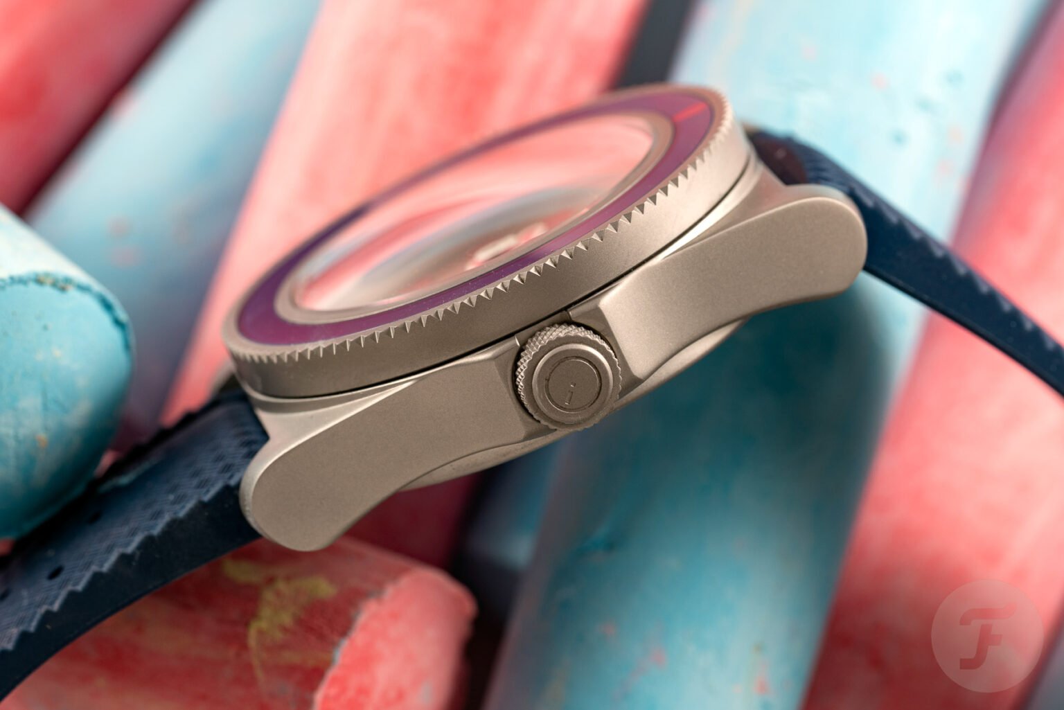【F】 Hands-On With The Colorful Isotope Hydrium X Blink