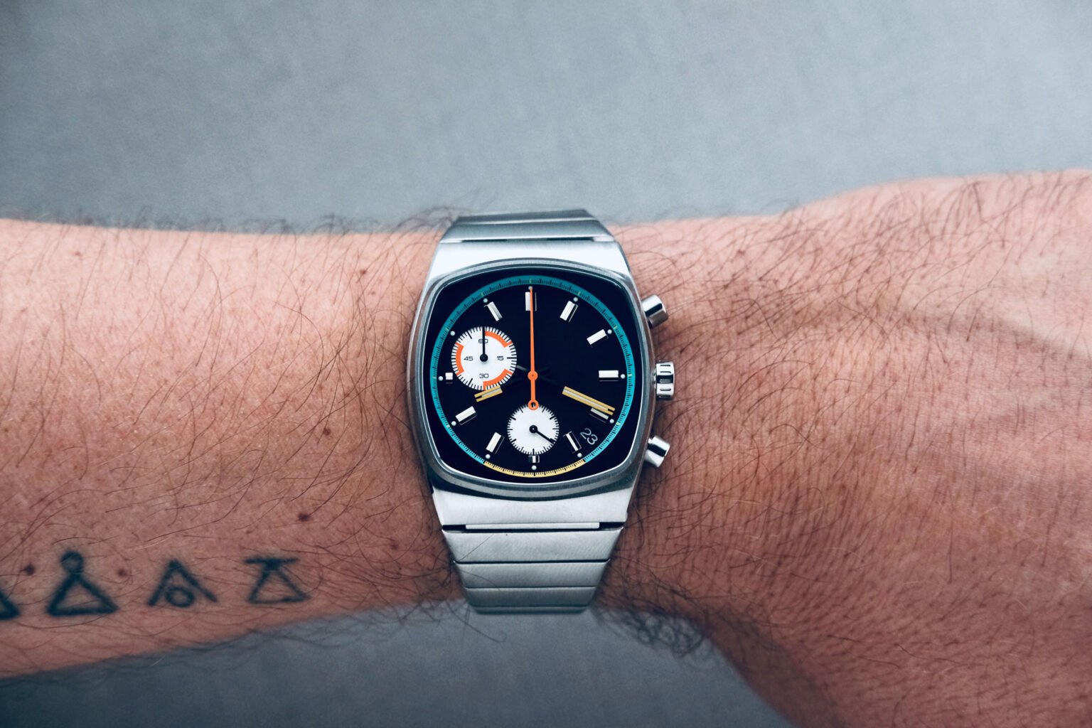 【F】 Hands-On: The Brew Metric Chronograph