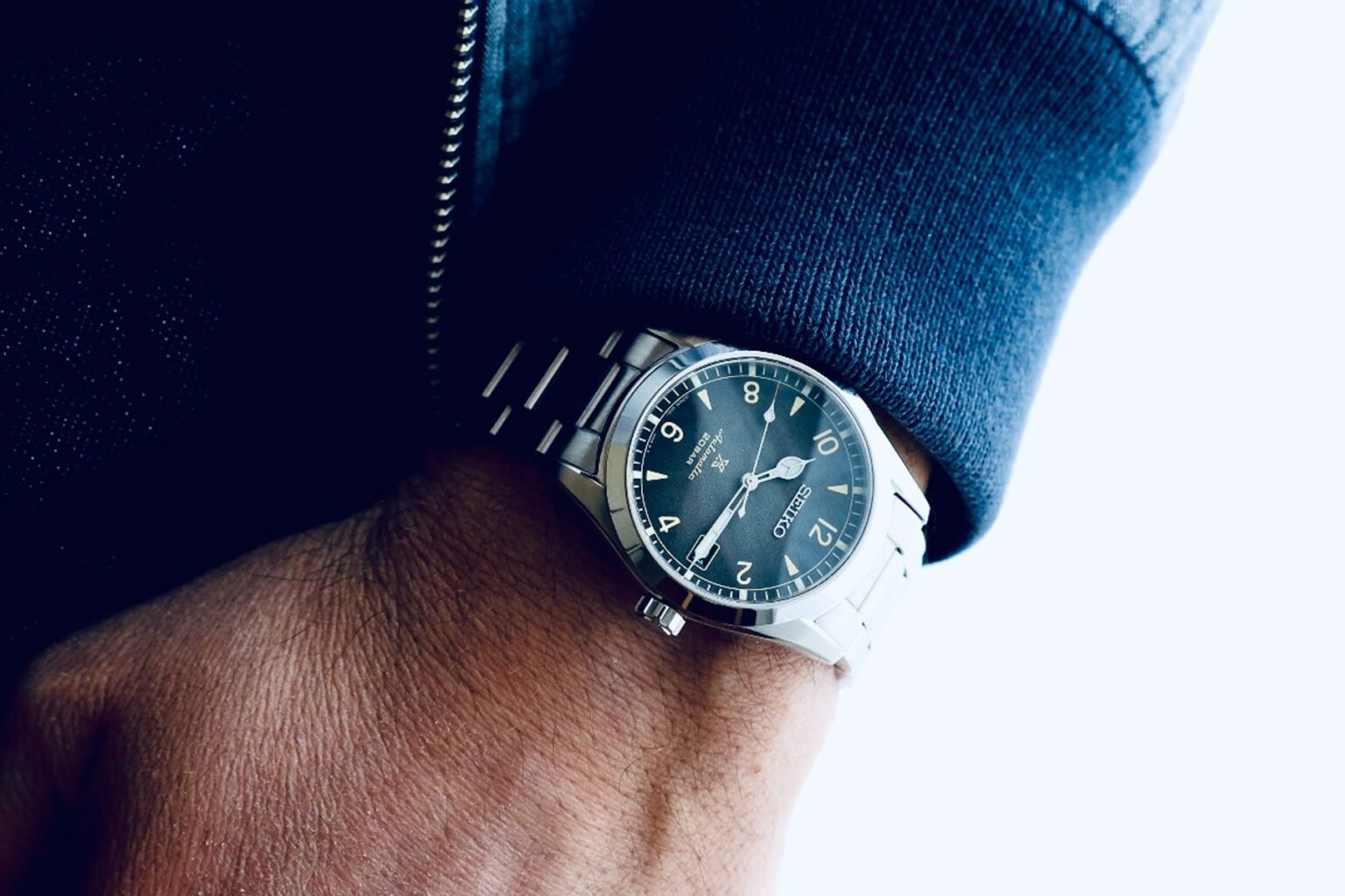 【F】 Hands-On: The Seiko Baby Alpinist SPB159/SDBC119
