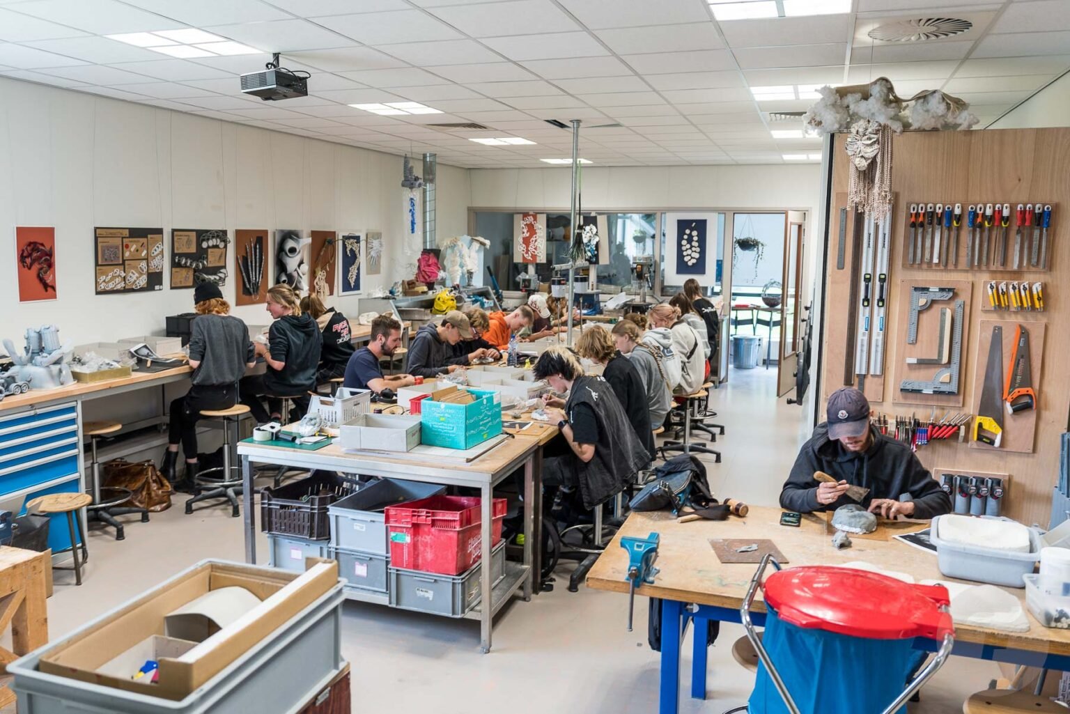 【F】 A Visit To The Dutch Watchmaking School in Schoonhoven