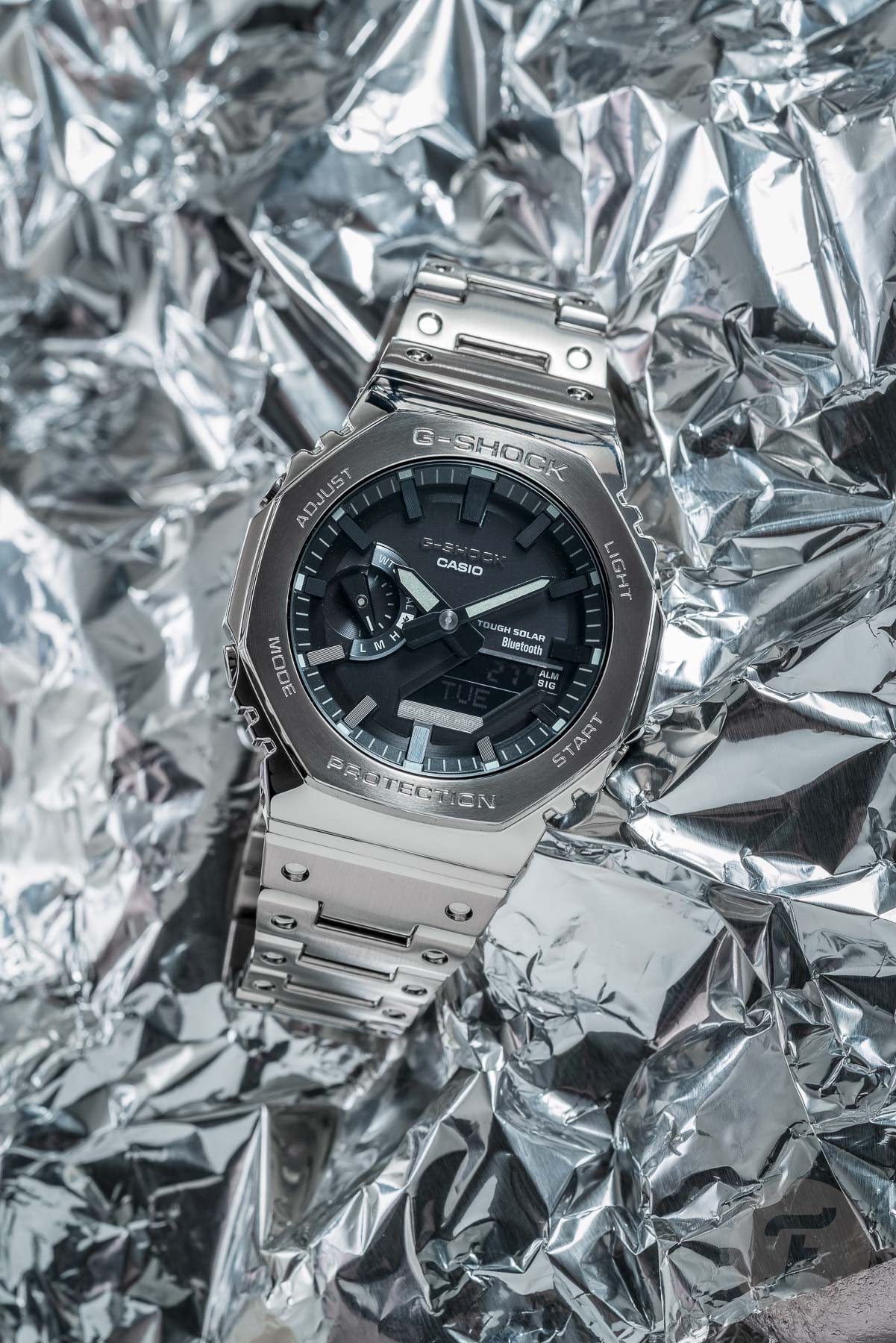 【F】 Hands-On With The Full-Metal "CasiOak" Watches