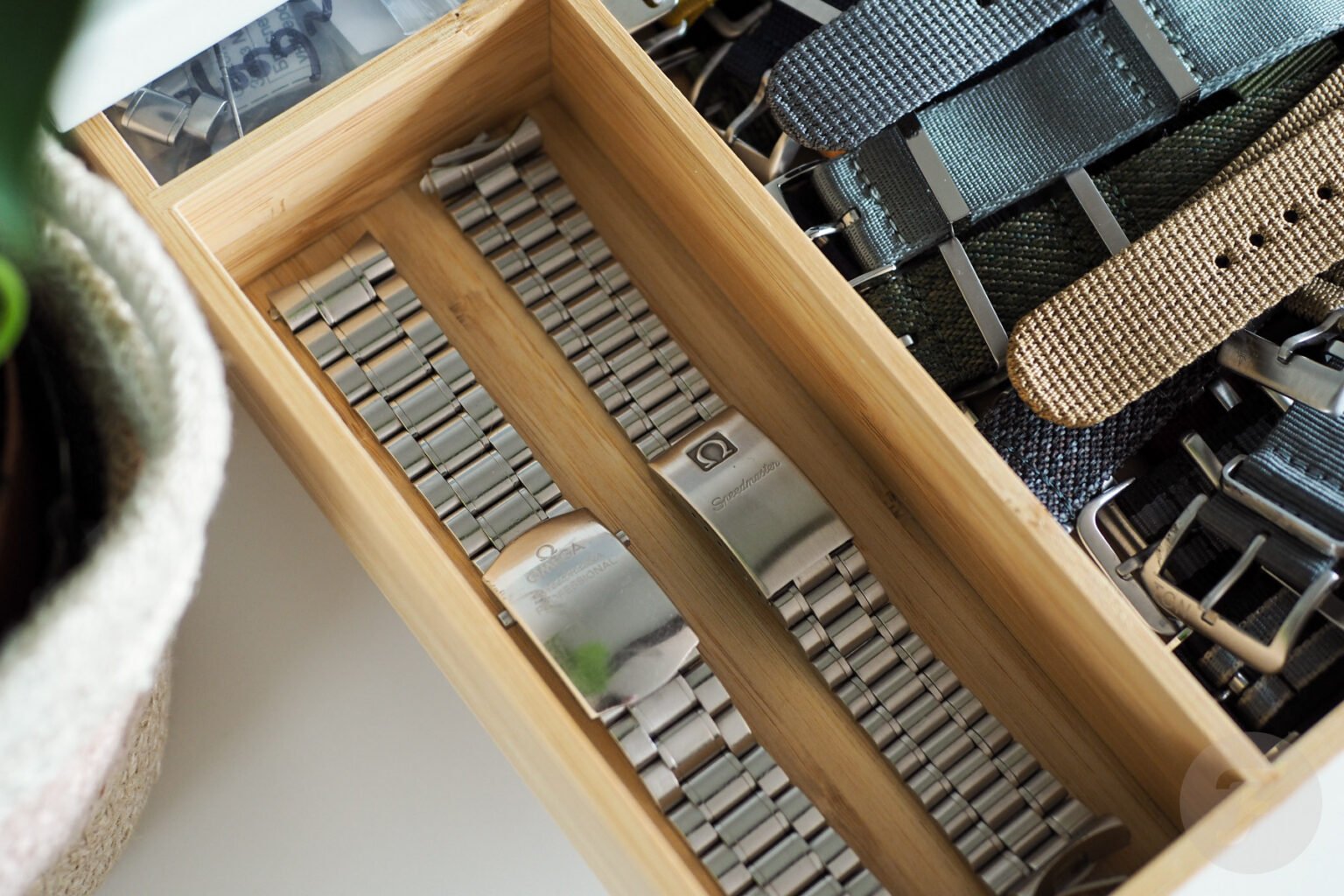 【F】 IKEA Hack: The Ultimate Watch Strap Storage Solution