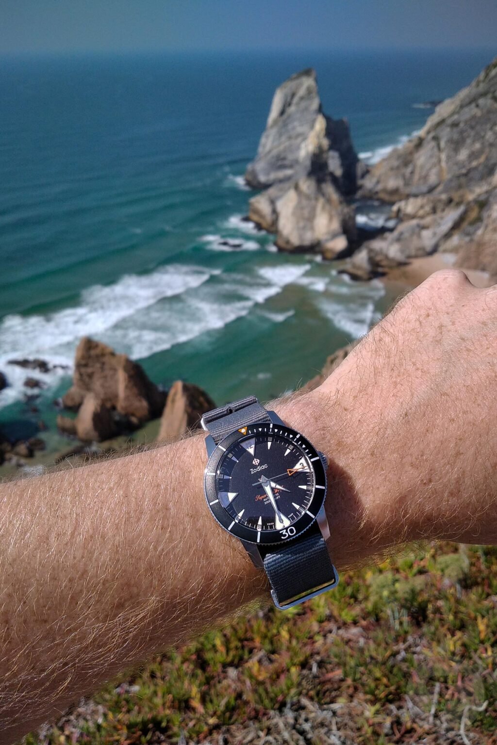 【F】 Hands-On: The Zodiac Super Sea Wolf 53 Skin Dive Watch