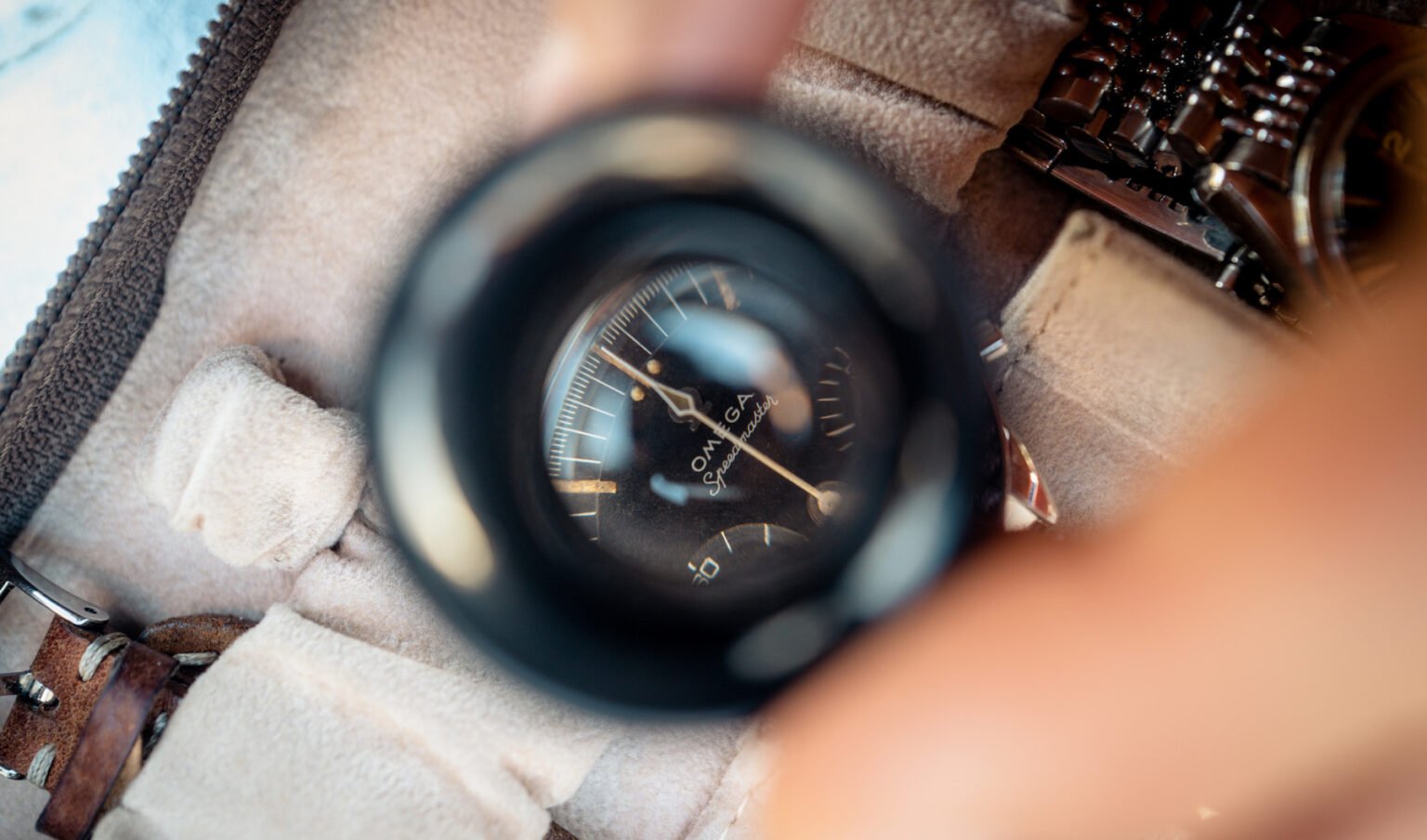 【F】 How To Look After Your Vintage Watches