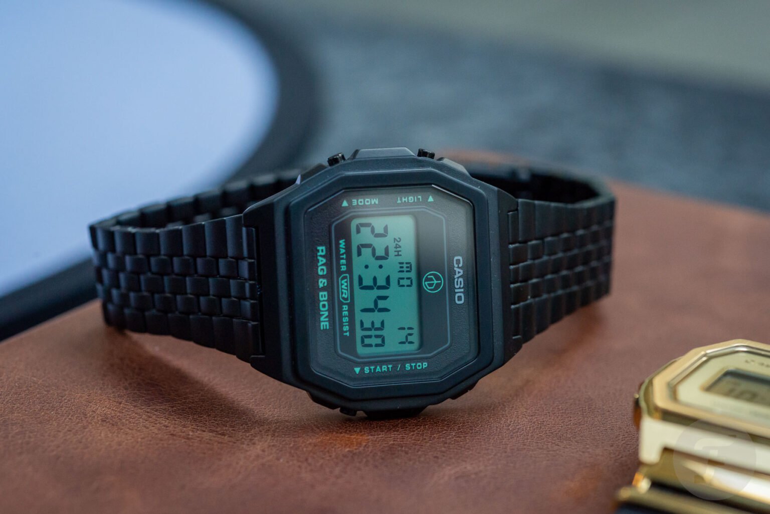 【F】 Hands-On: Two New Casio A1000 Models