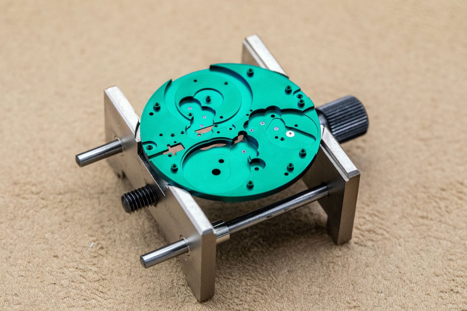 【F】 The Yema Wristmaster Traveller Micro-Rotor Limited Edition