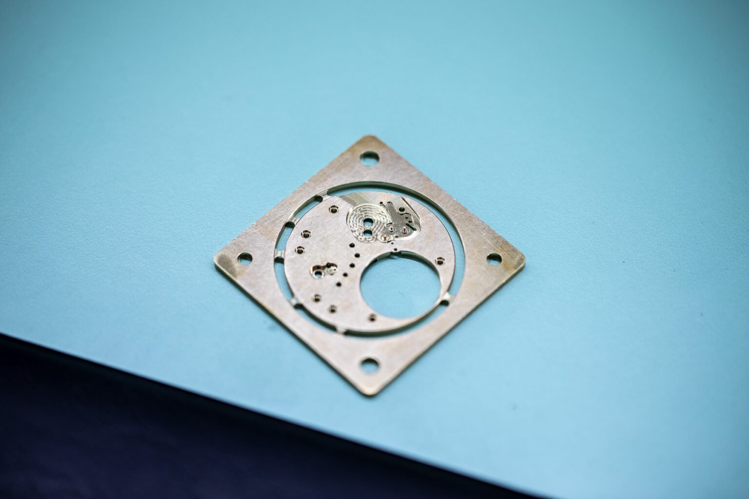 【F】 The Yema Wristmaster Traveller Micro-Rotor Limited Edition