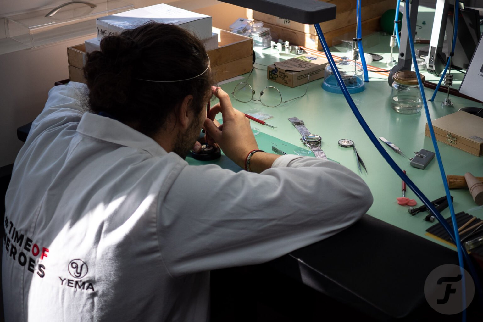 【F】 The Yema Wristmaster Traveller Micro-Rotor Limited Edition