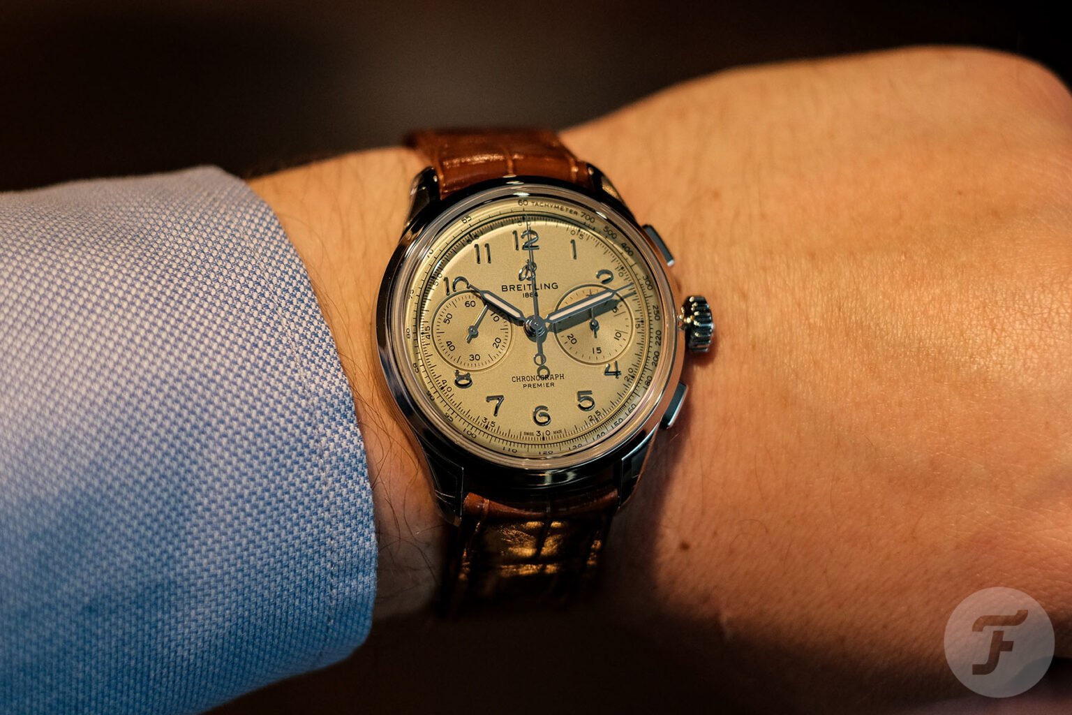 【F】 Breitling Premier Vs. Omega Speedmaster '57 In Green