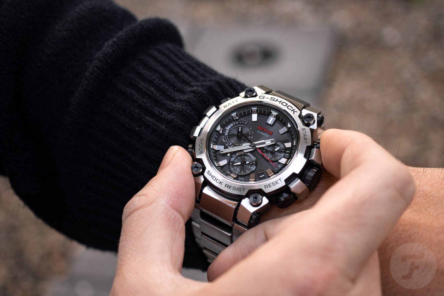【F】 Hands-On: The Slim Casio G-Shock MTG-B3000 Series