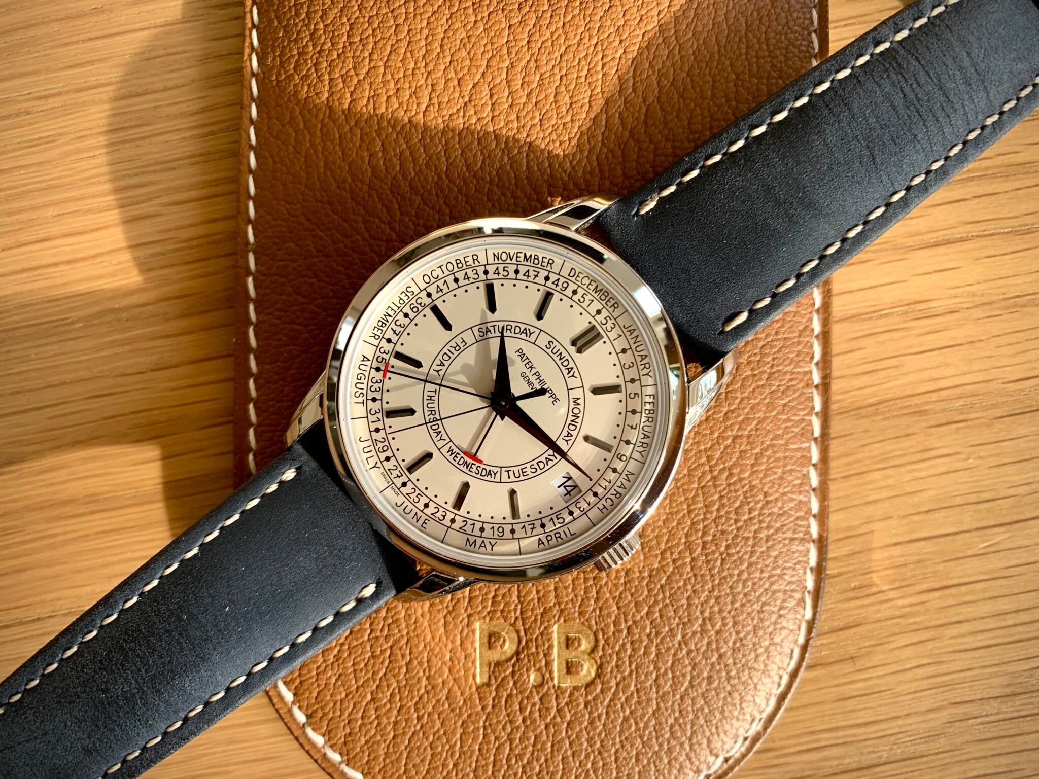 【F】 Patek Philippe Calatrava 5212A-001 — An Owner's Review
