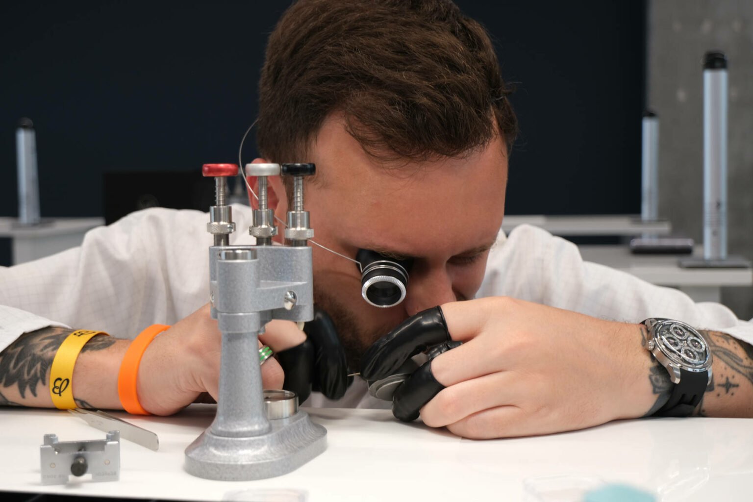 【F】Cimier Watch Academy: Give Watchmaking A Go!