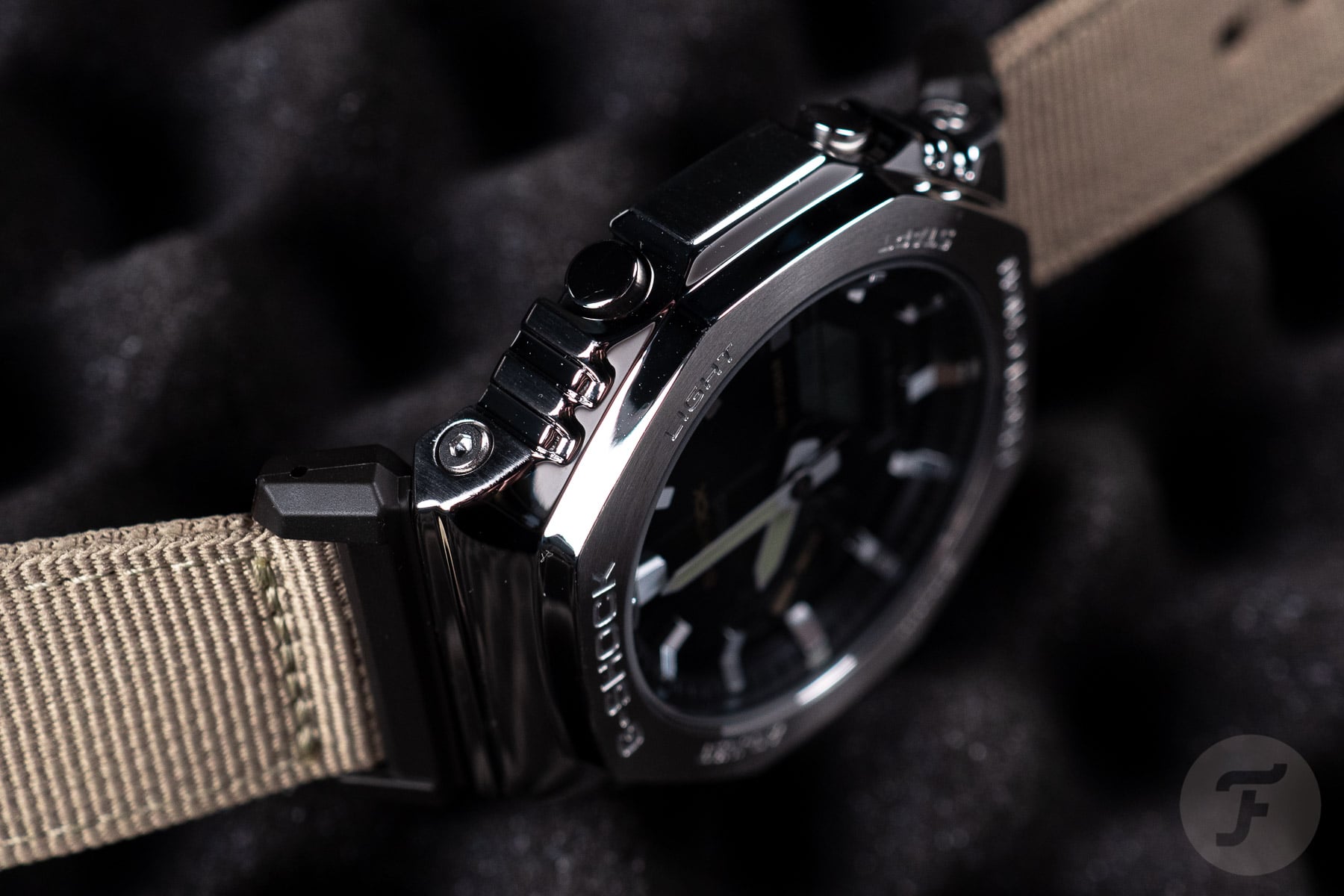 【F】 Hands-On: Casio G-Shock GM-2100C Utility Series
