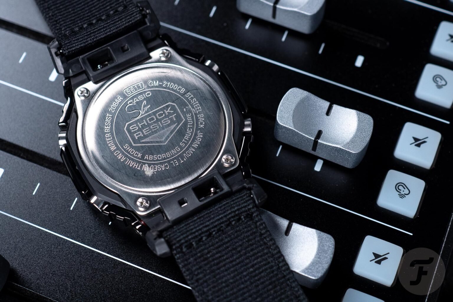 【F】 Hands-On: Casio G-Shock GM-2100C Utility Series