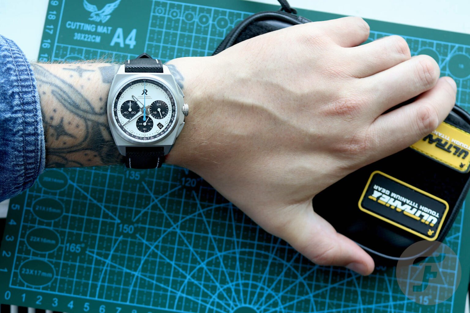 【F】 Hands-On: The Fun And Affordable RZE Valour Chronograph