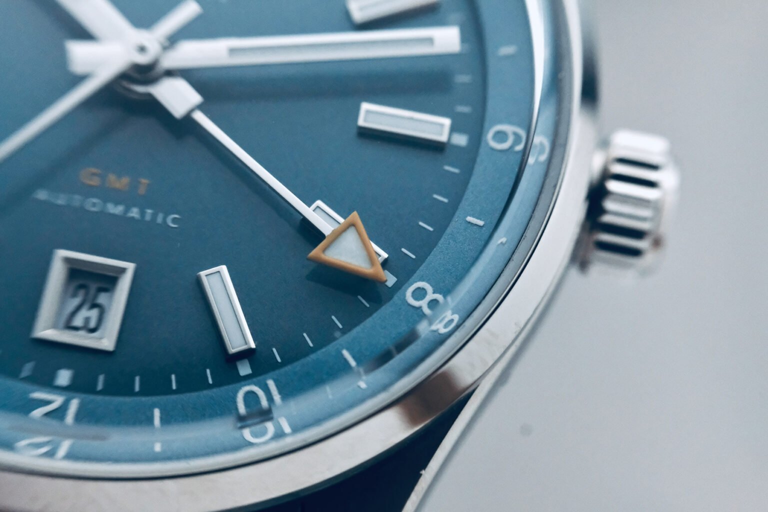 【F】 Hands-On With The Traska Venturer GMT