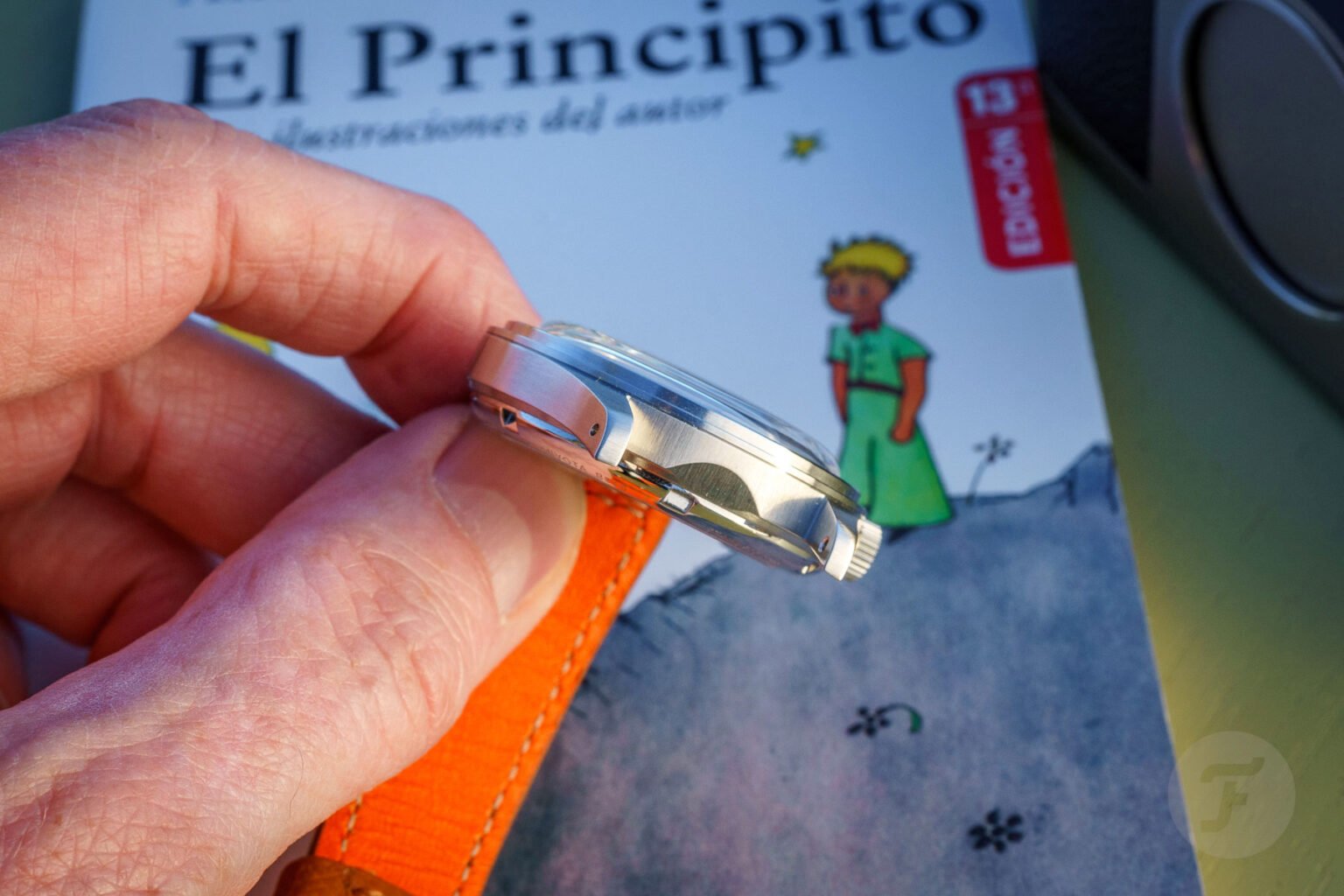 【F】 Hands-On: Baltic HMS 002 Silver With Sector Dial