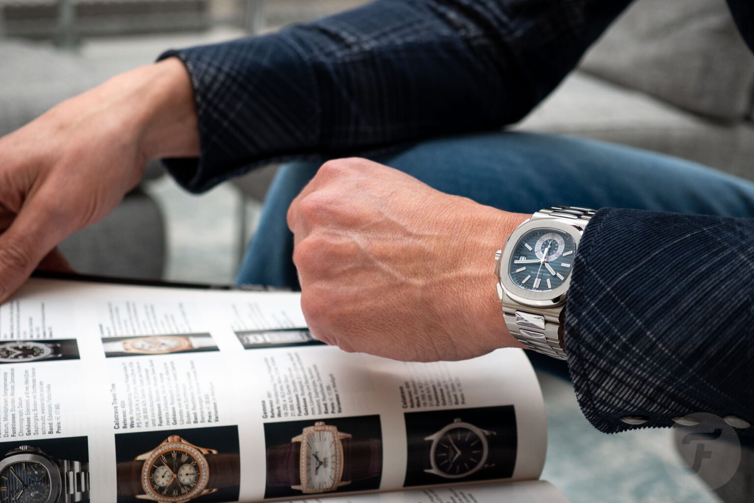 【F】 The Awe-Inspiring Patek Philippe Nautilus 5980/1A-001