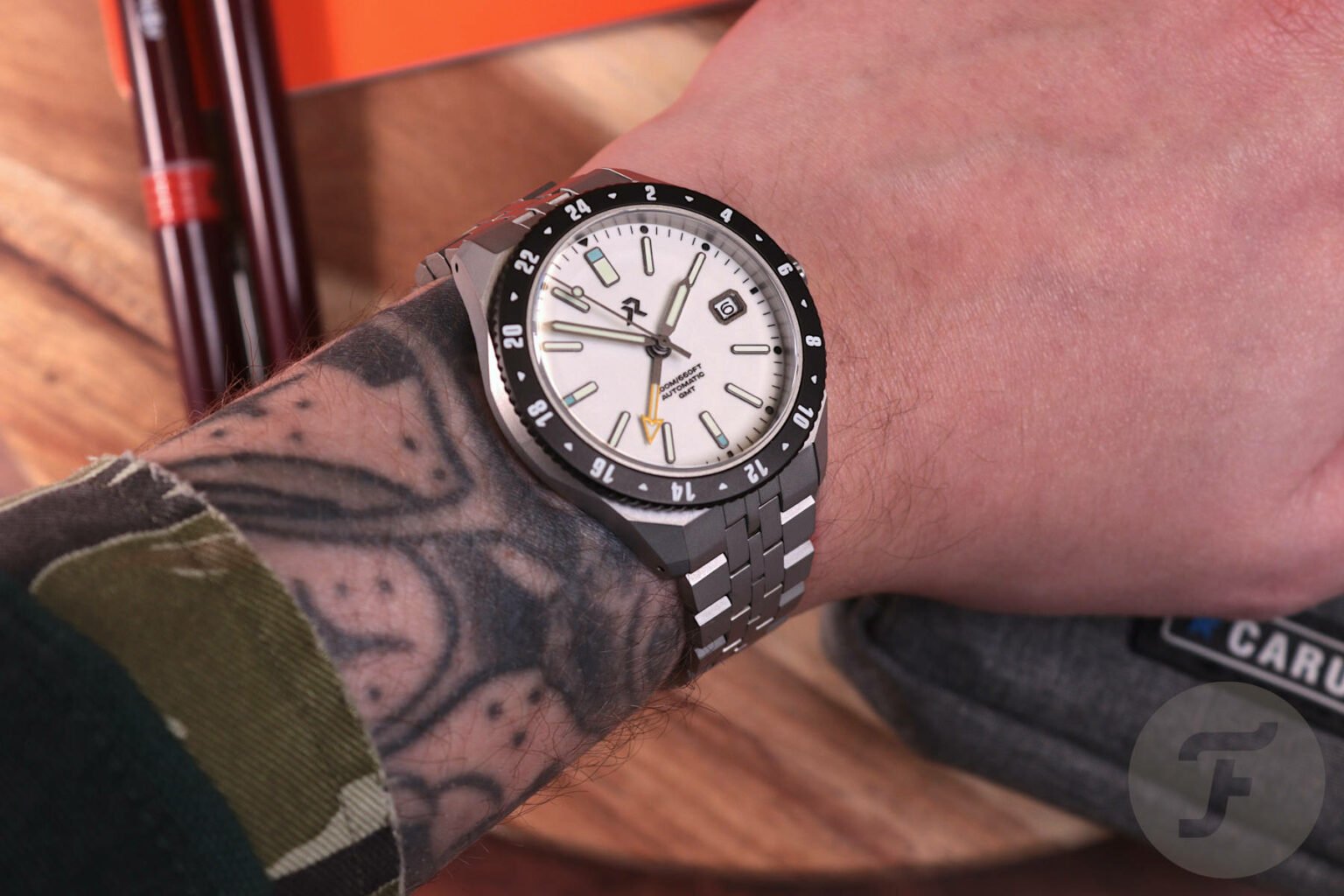 【F】 Hands-On: The RZE Ascentus Titanium GMT Tool Watch