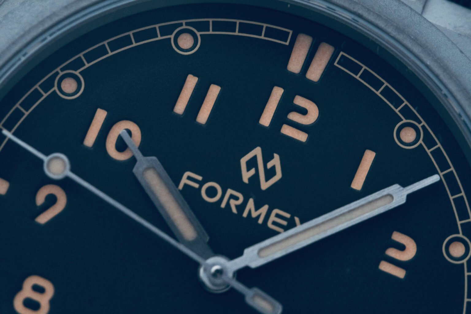 【F】 Hands-on With The Formex Field Automatic
