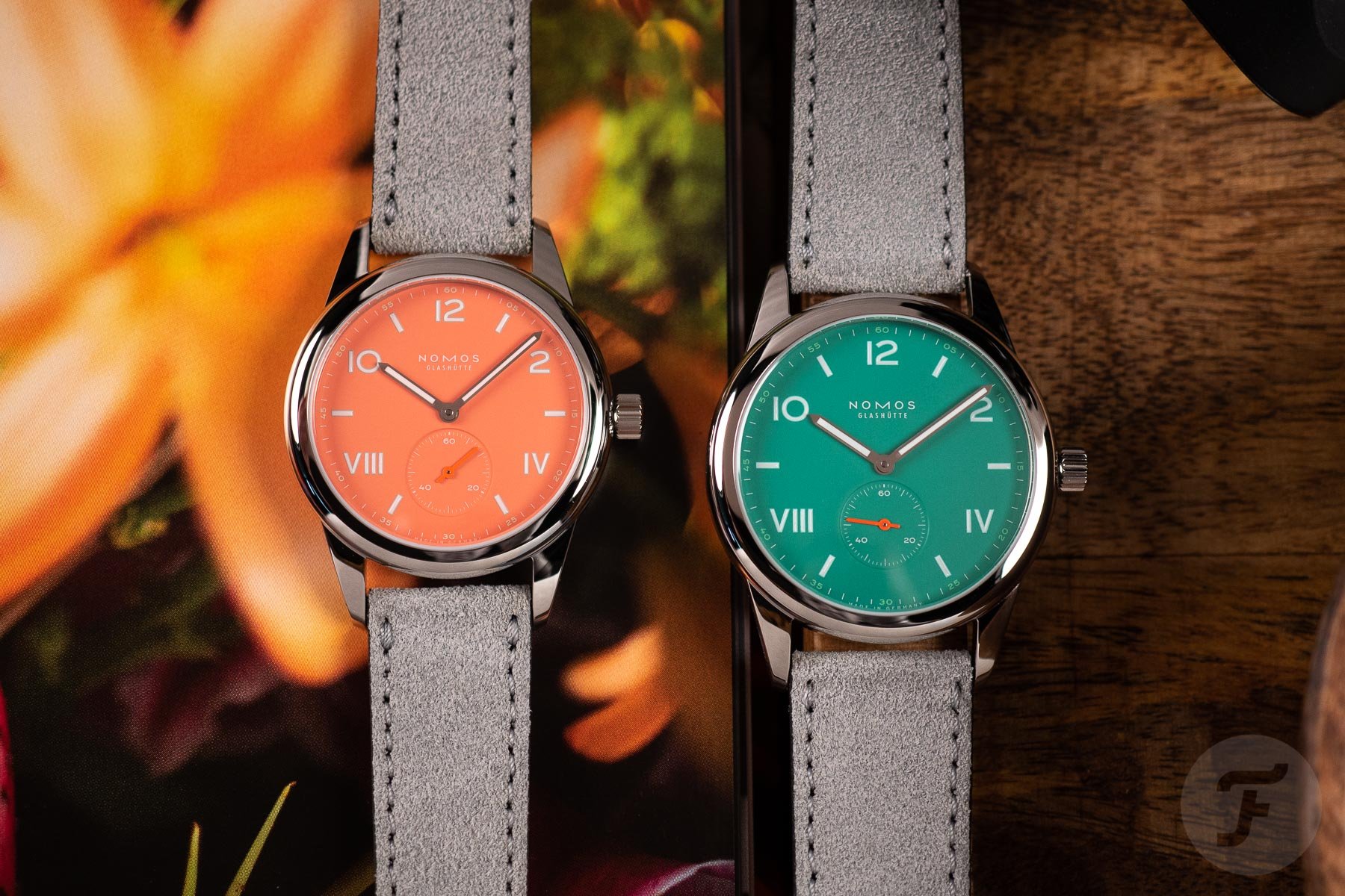 【F】 NOMOS Club Campus — Cream Coral And Electric Green