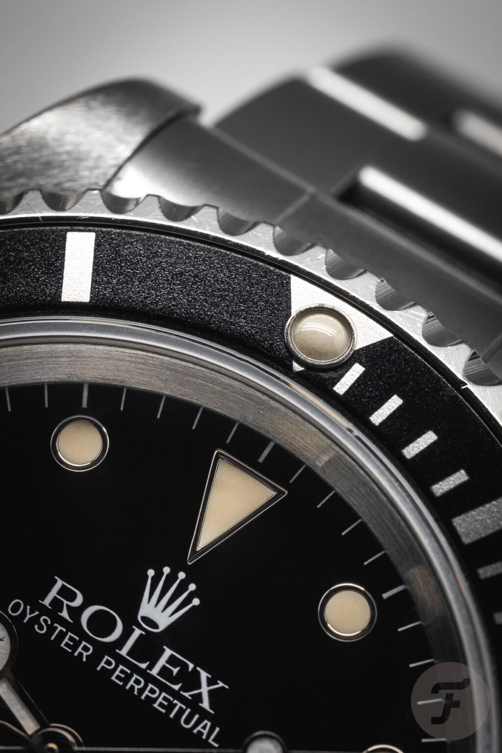 【F】 Surfer Finds Rolex Submariner In The Pacific Ocean