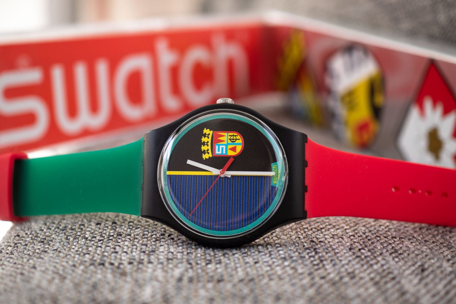 【F】 Lex Rediscovers His Long-Forgotten Sir Swatch