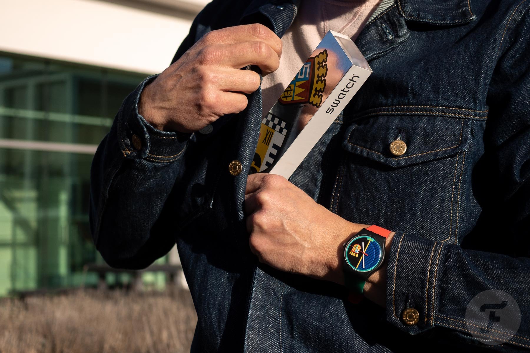 【F】 Lex Rediscovers His Long-Forgotten Sir Swatch