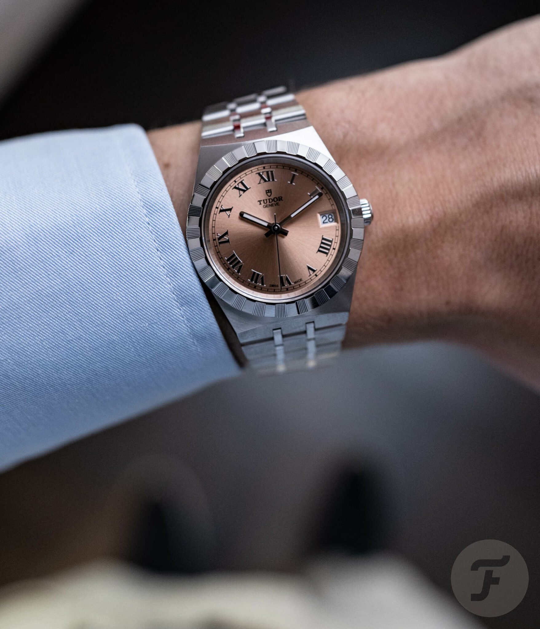 【F】 Fratello's Top 5 Best Affordable Integrated-Bracelet Watches