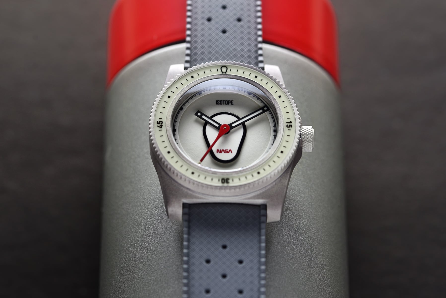 【F】 Introducing The Isotope Hydrium NASA