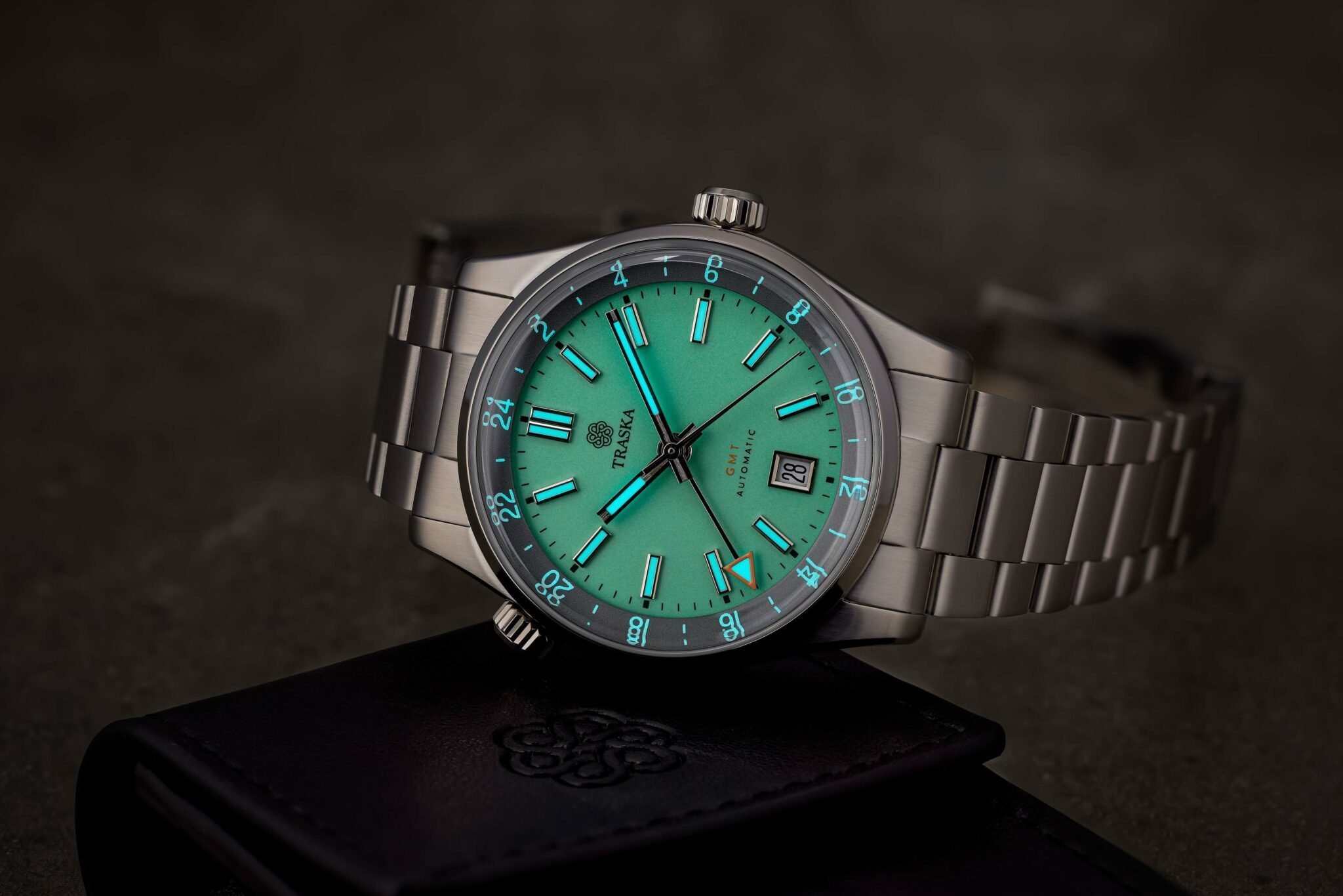 【F】 Traska Announces a New Color for the Venturer GMT