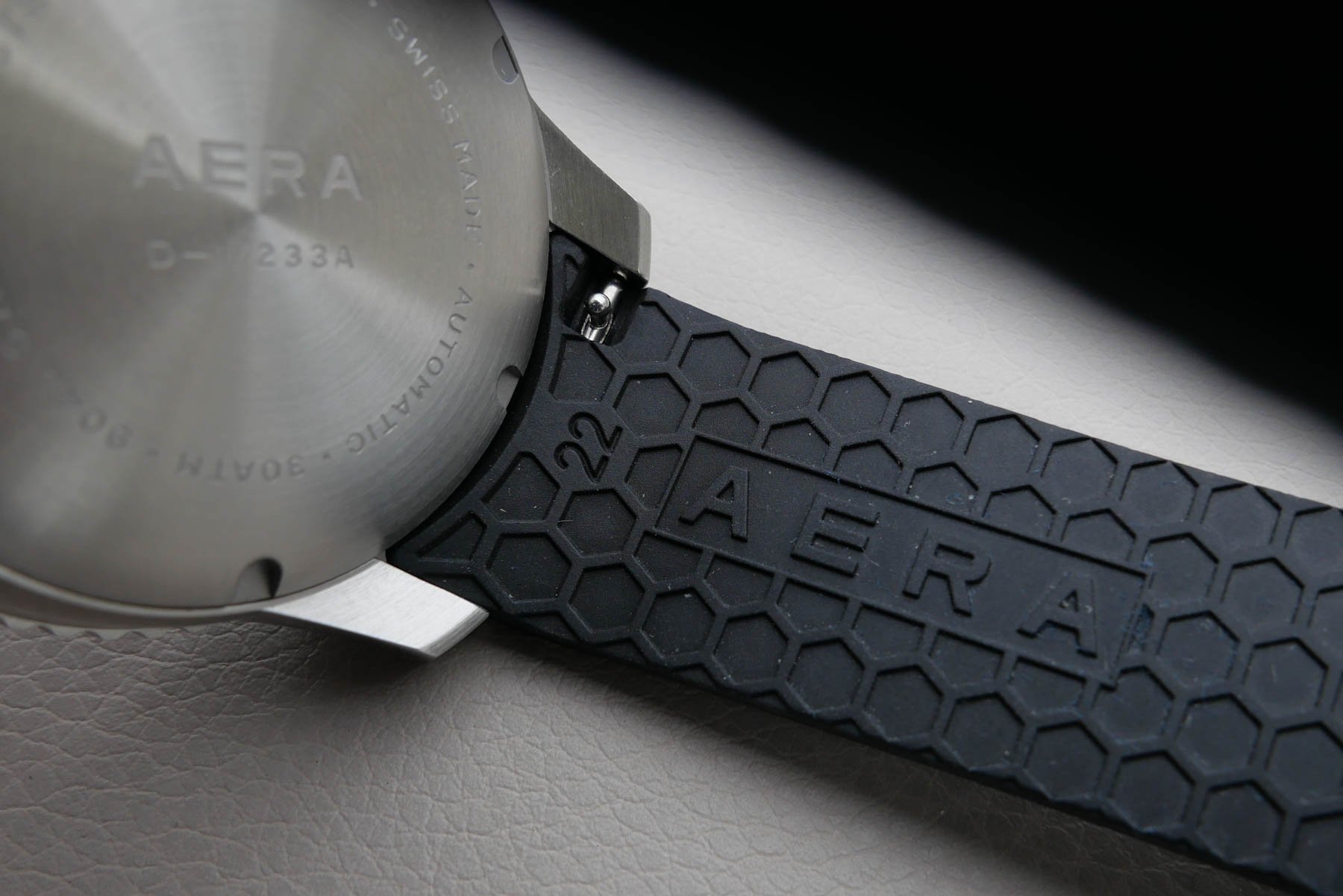 【F】 Hands-On: The Aera D-1 Diver Impresses