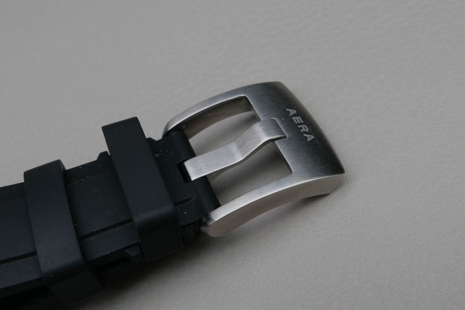 【F】 Hands-On: The Aera D-1 Diver Impresses