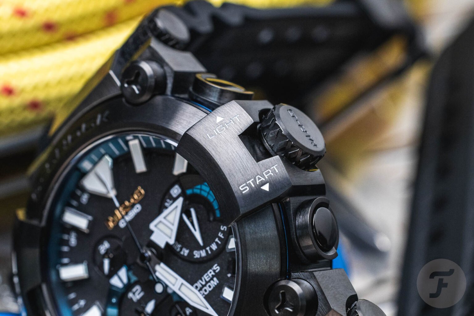 【F】 Hands-On: Casio G-Shock Frogman MRG-BF1000R-1A