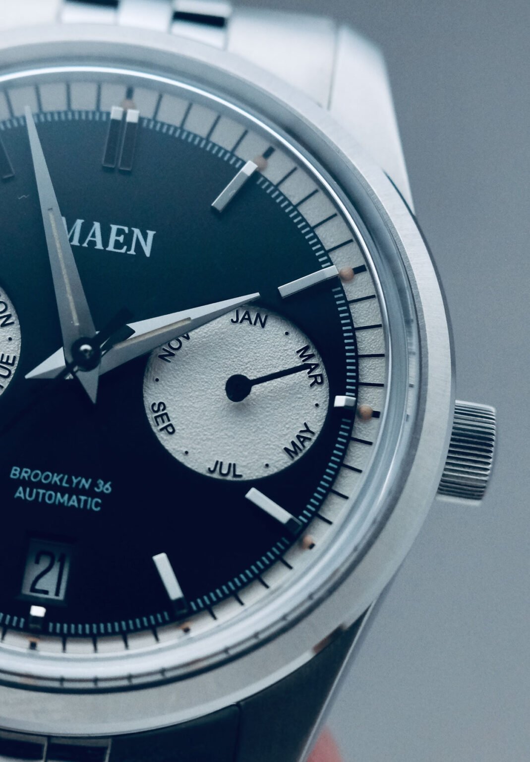 【F】 The Top 5 Microbrand Watches Under €1000