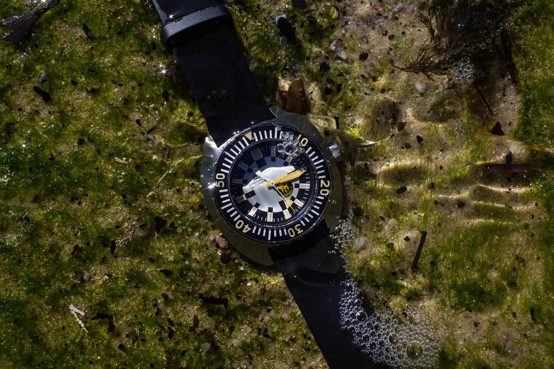 【F】 Hands-On: Underwater with the Synchron Military Poseidon