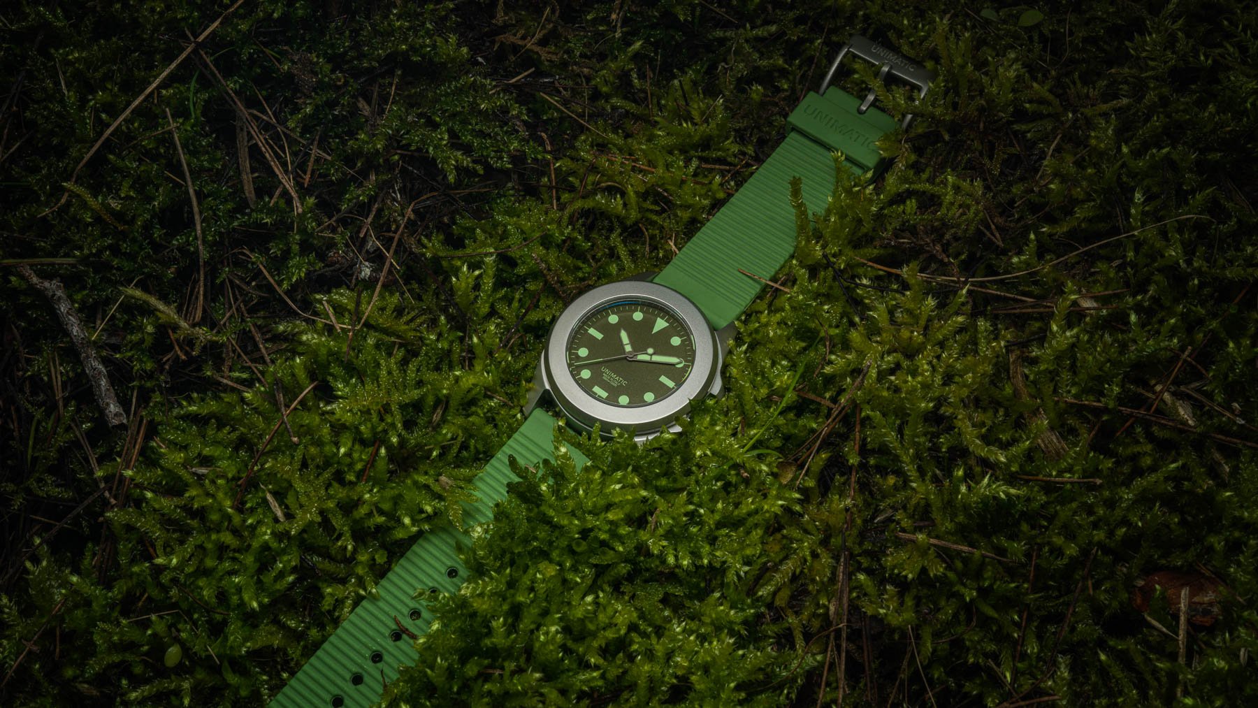 【F】 Unimatic and Huckberry Introduce The Earthform Collection