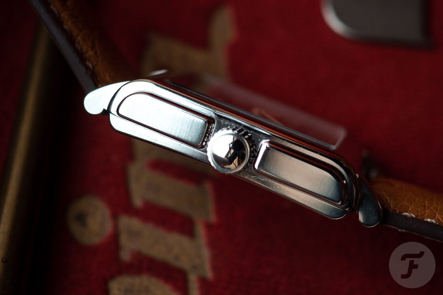 【F】 New: Alpina Alpiner Heritage Carrée Automatic 140 Years