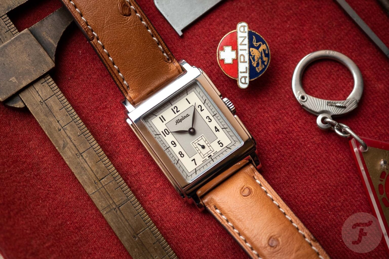 【F】 New: Alpina Alpiner Heritage Carrée Automatic 140 Years