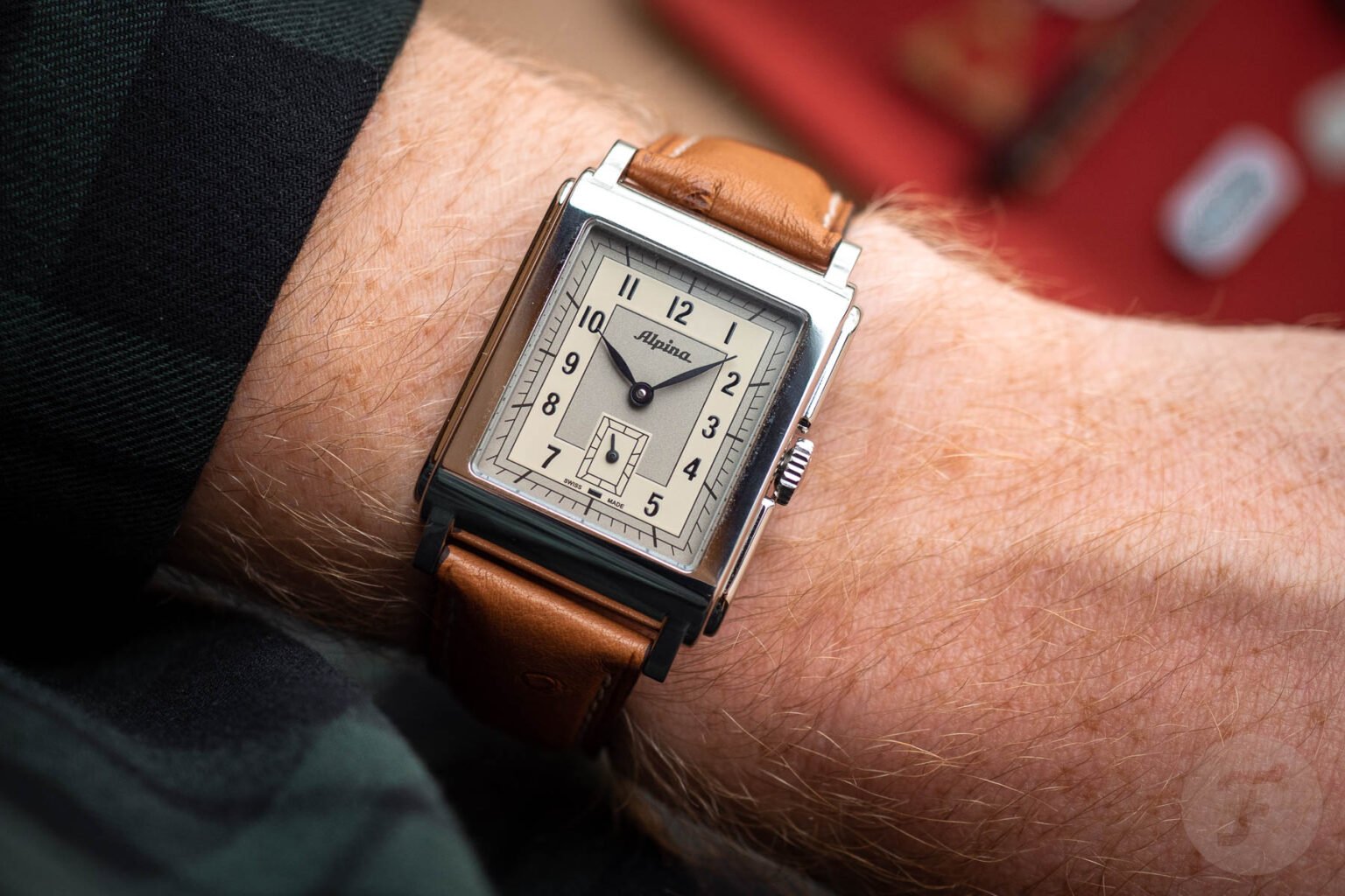 【F】 New: Alpina Alpiner Heritage Carrée Automatic 140 Years