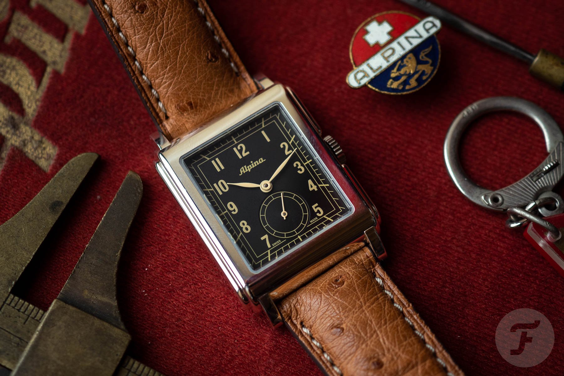 【F】 The New Alpina Heritage Carrée Mechanical 140 Years