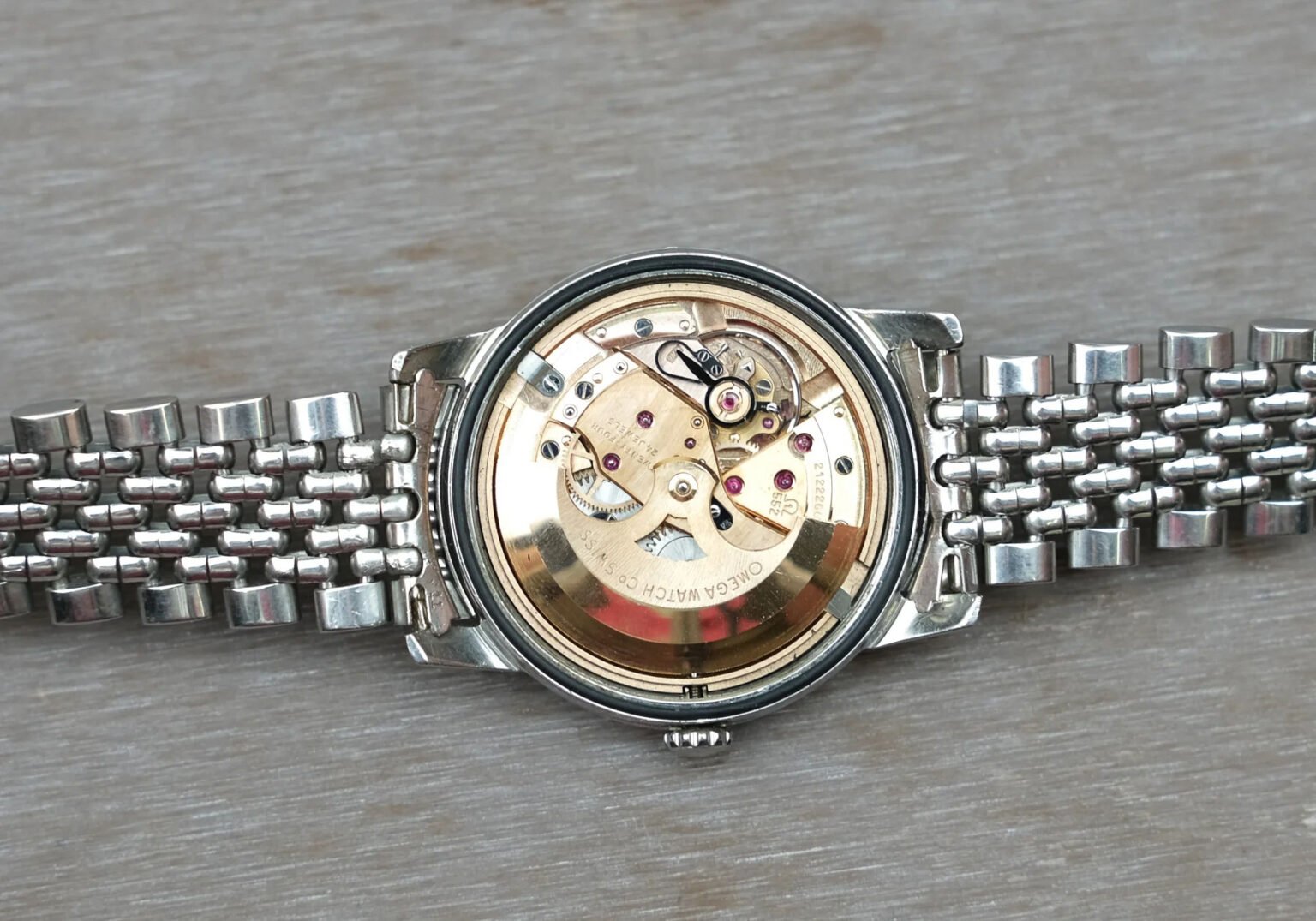 【F】 Three Vintage Horological Icons Under €10k