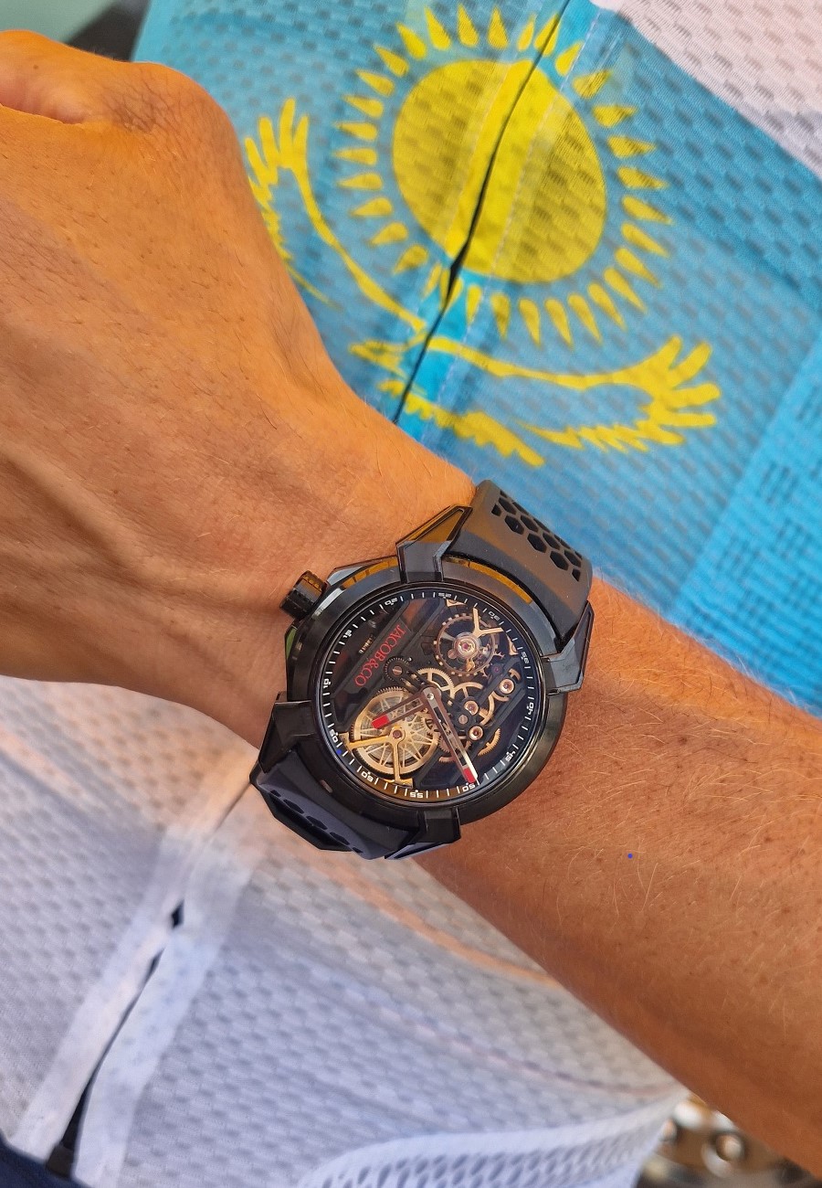 【F】 A Day At The Tour De France With Tissot