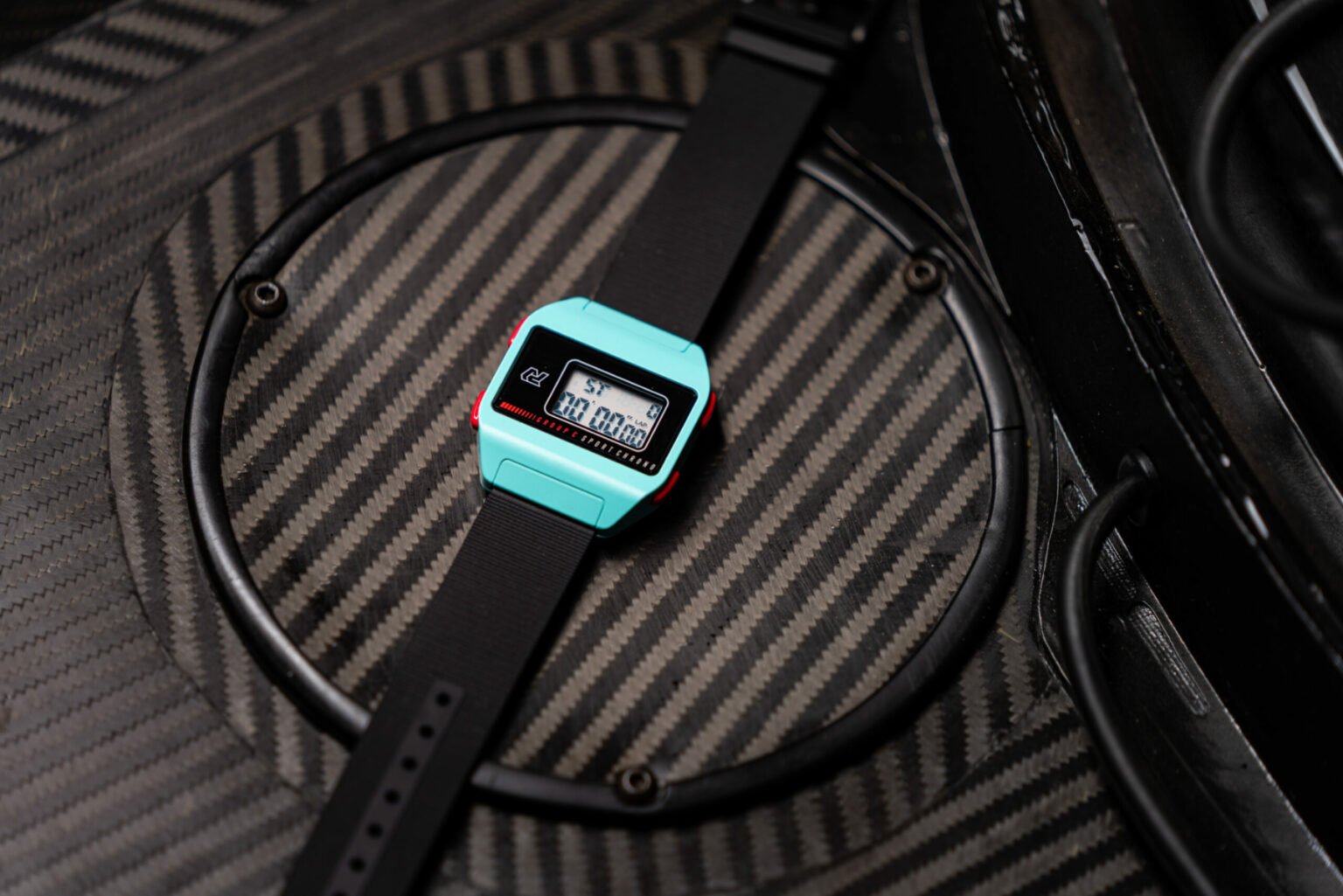 【F】 Car-Themed Watches: Can They Be Cool?