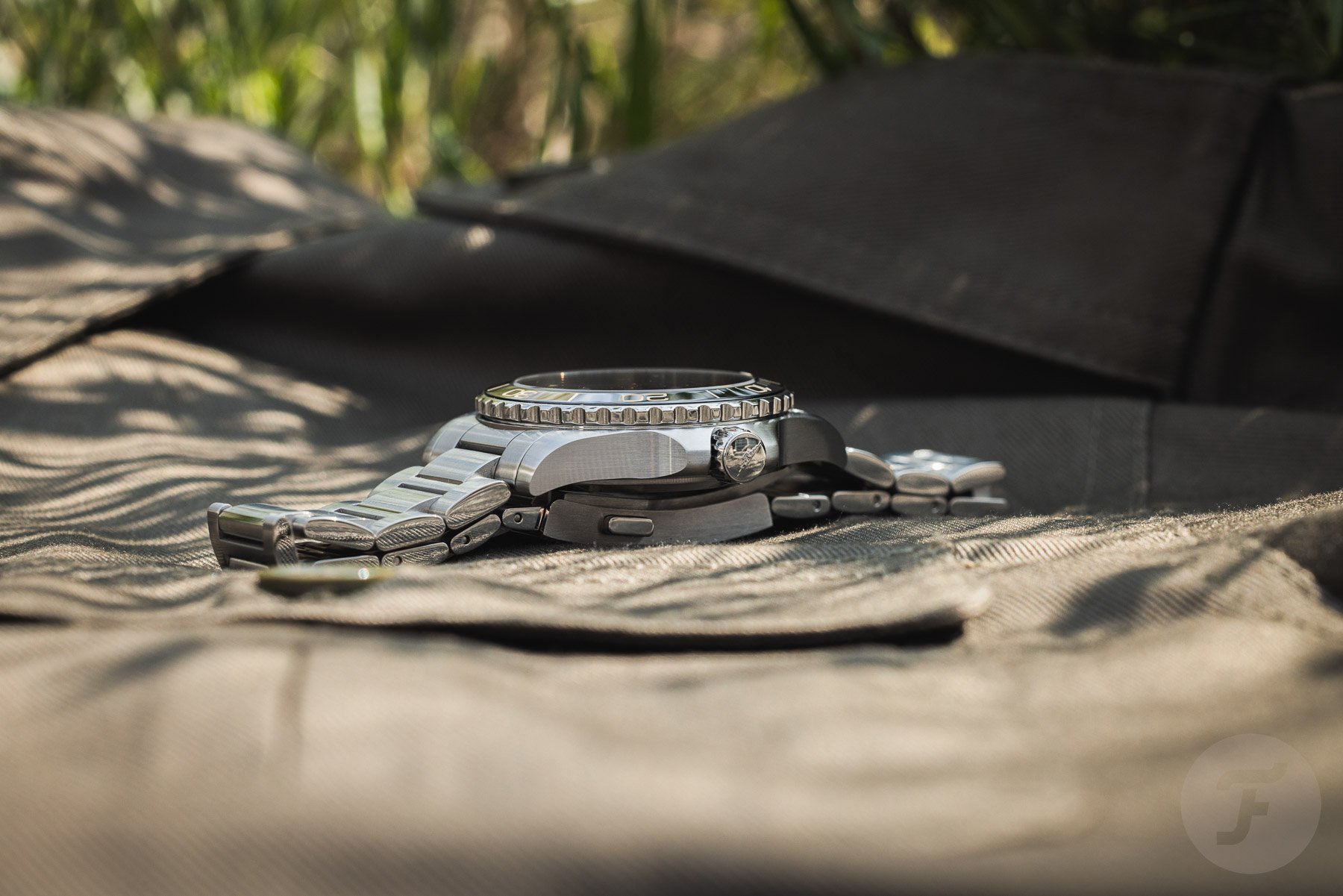 【F】 Introducing: The Longines HydroConquest GMT