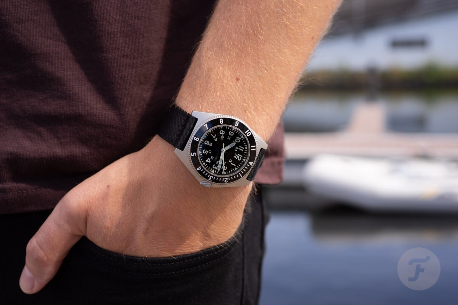 【F】 Hands On: The Benrus Type II Reissue