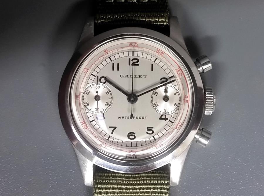 【F】 #TBT The Waterproof Gallet Clamshell Multichron 30