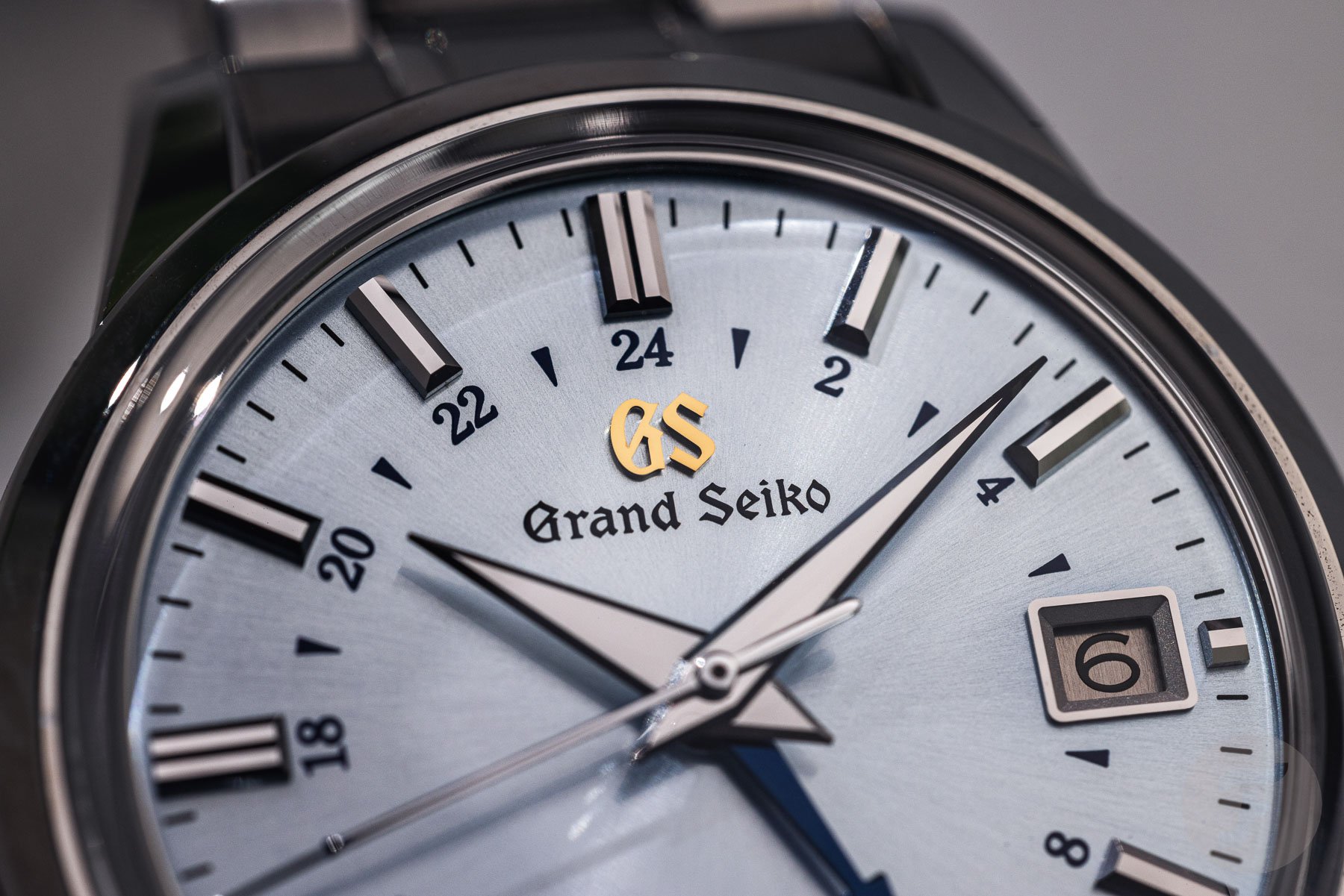 【F】Grand Seiko's Two New GMTs: SBGJ275 And SBGM253